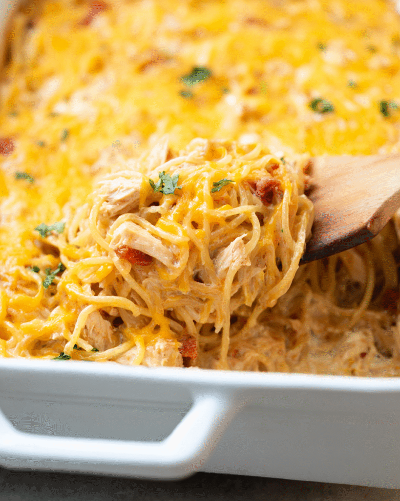 Southern Chicken Spaghetti Bake: Easy Recipe Delight! - Inspireds Recipes
